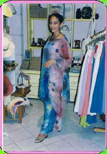 Maria Cumbe' in tropical Manzanillo, Mexico